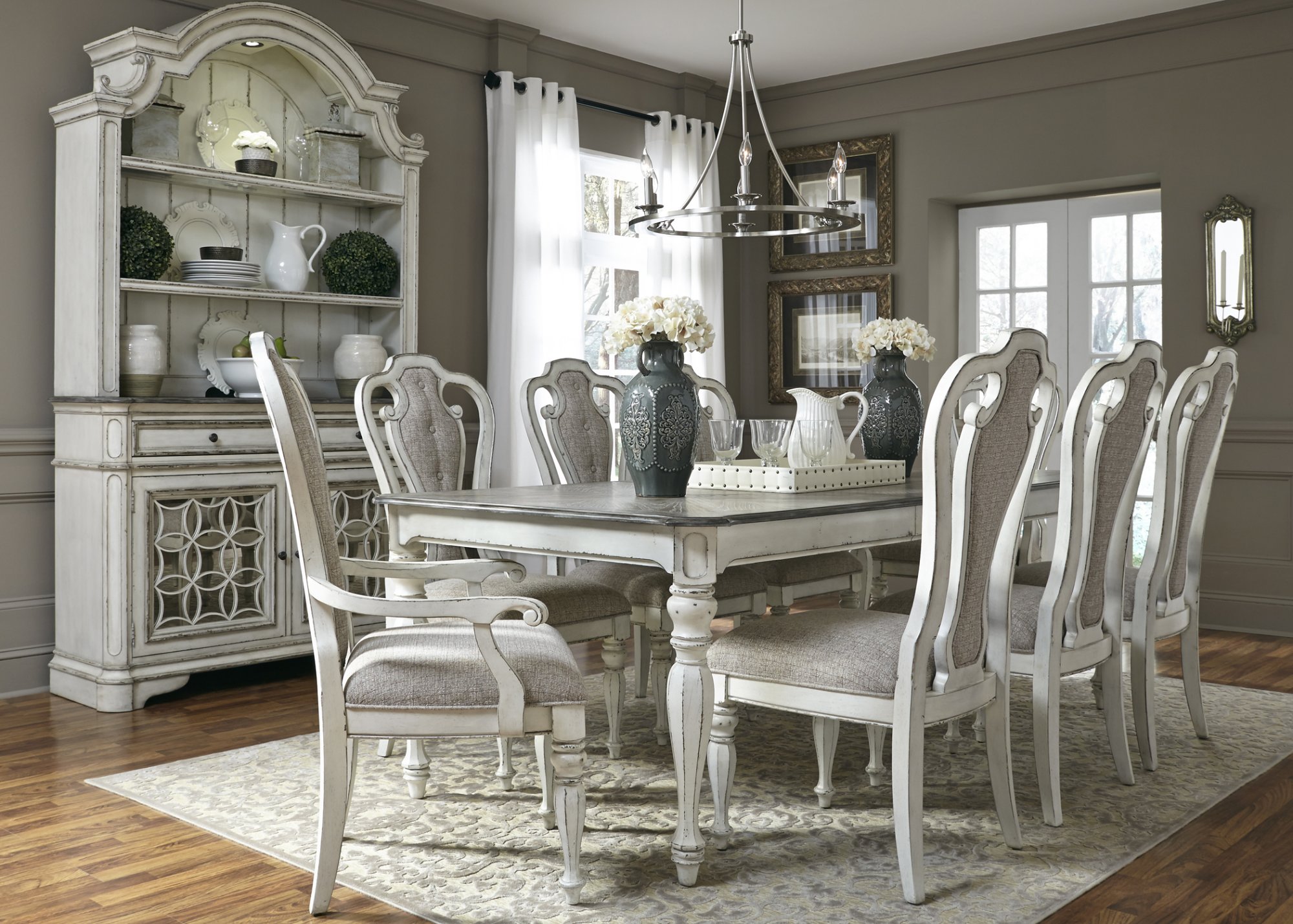 Liberty Magnolia Manor Dining Collection