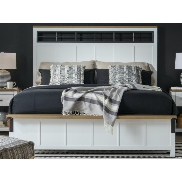 Legacy Franklin King Panel Bed 1561-4206K (1561-4206/4216/4905)