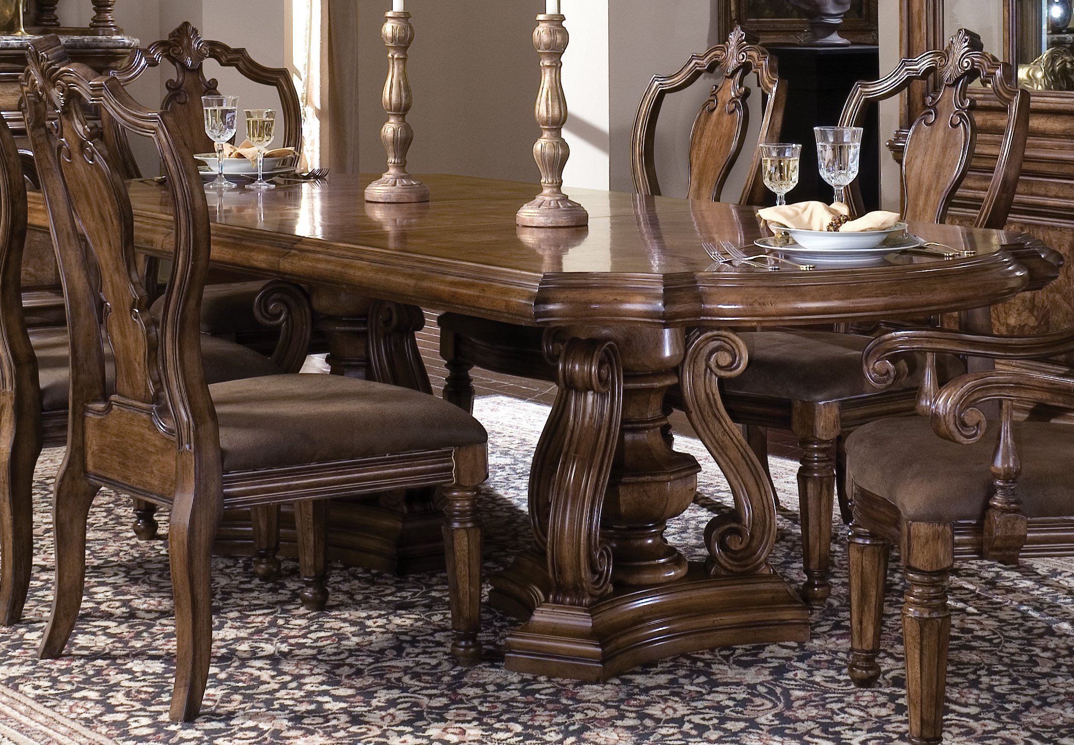 Pulaski Dining Room Sets